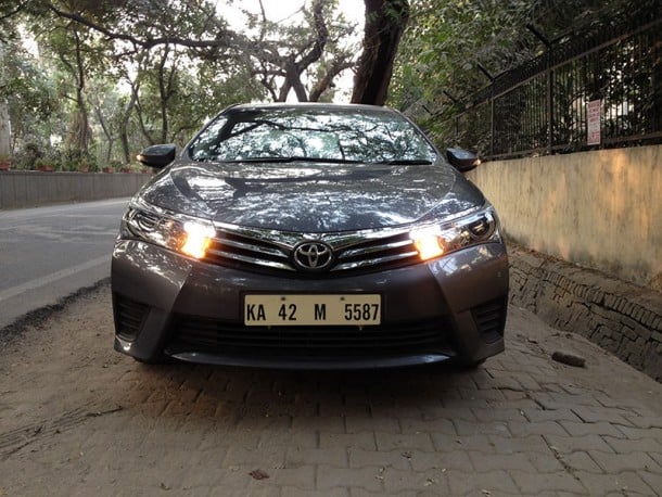 Toyota Corolla Altis Diesel review - GaadiKey