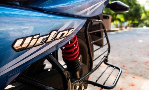 New TVS Victor Review - The Mileage Champion - GaadiKey