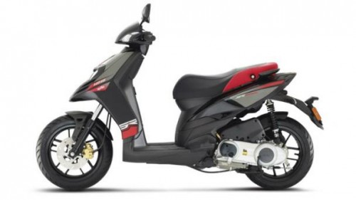 Piaggio to introduce Aprilia SR150 Scooter in August 2016 - GaadiKey