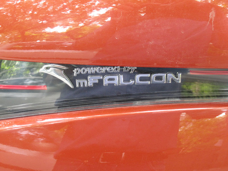 Mahindra-KUV100-powered-by-mFalcon-Engine - GaadiKey