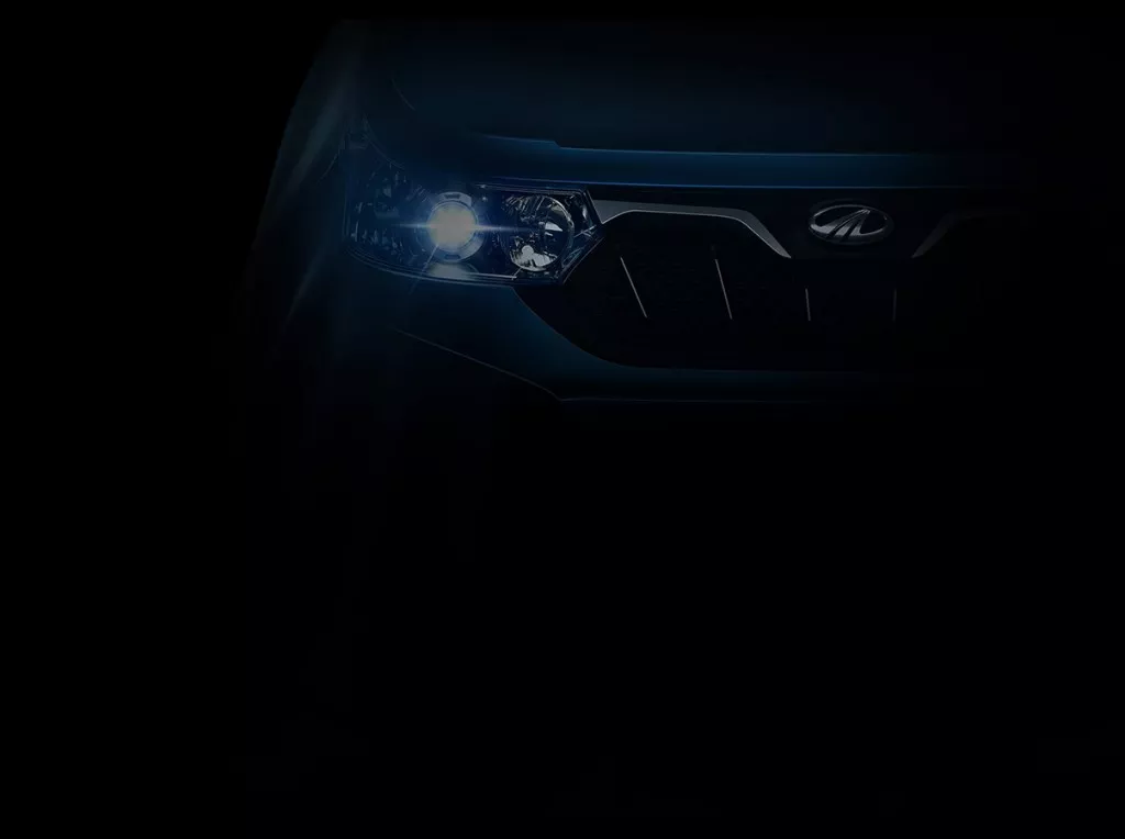 Mahindra e2o Plus - 4 door Electric car launch on October 21 - GaadiKey