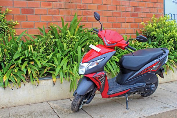 2017-Honda-Dio-Red-Color-Variant - GaadiKey