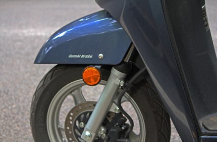2017 Honda Activa 125 Review: Midnight Blue Metallic - GaadiKey
