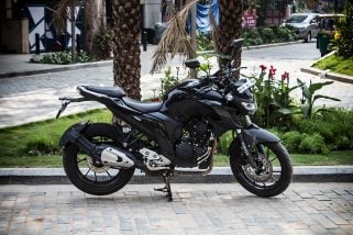 Yamaha packs a wallop at 250cc - The FZ25 Review (Once Again!) - GaadiKey