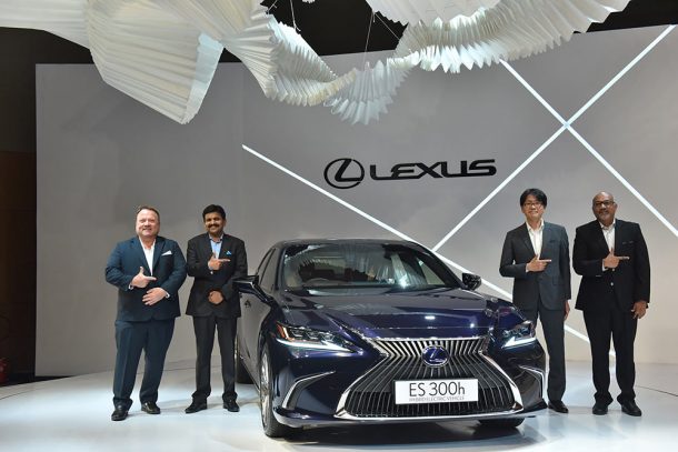 All New LEXUS ES 300h Arrives in India - GaadiKey