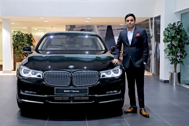 BMW India Opens New Dealership in Surat - "Eminent Cars" - GaadiKey