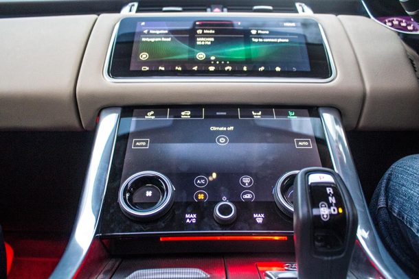 Land Rover Range Rover Sport Review - GaadiKey