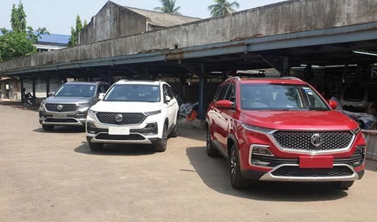 MG Hector Colors: Glaze Red, White, Silver, Black, Burgandy Red - GaadiKey