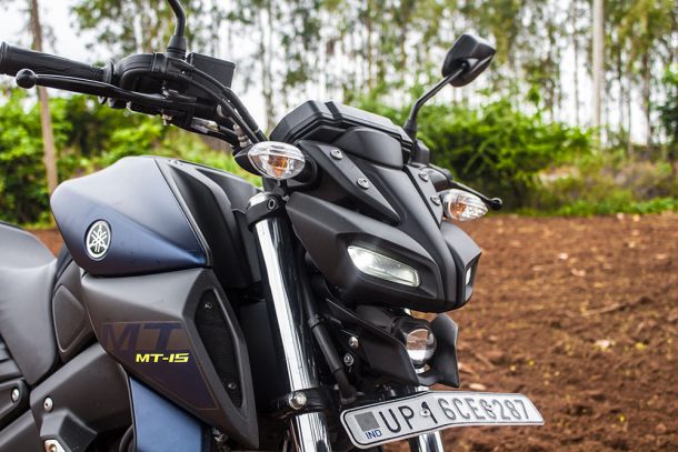Yamaha MT15 Review: Alien Faced Street Fighter - GaadiKey