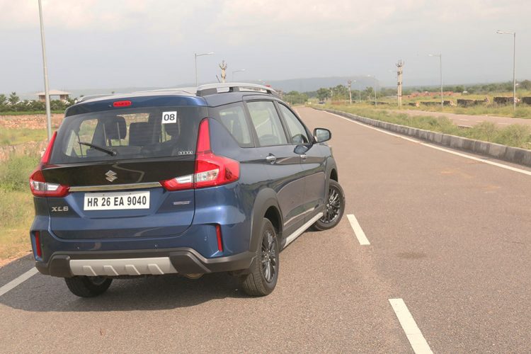Maruti XL6 Review: Is it better than Ertiga and Marazzo? - GaadiKey