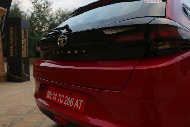 Tata-Altroz-Badge-Backside-ALTROZ-Logo - GaadiKey