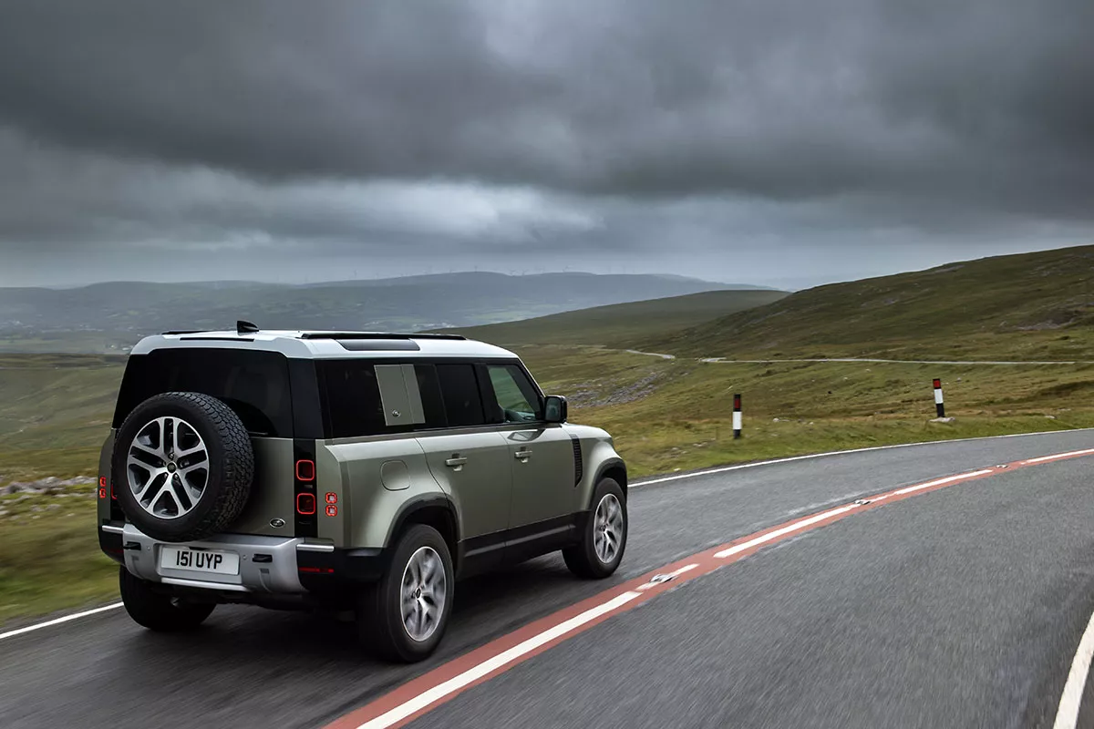 Land Rover Defender Launched in India at Rs 73.98 Lakh - GaadiKey
