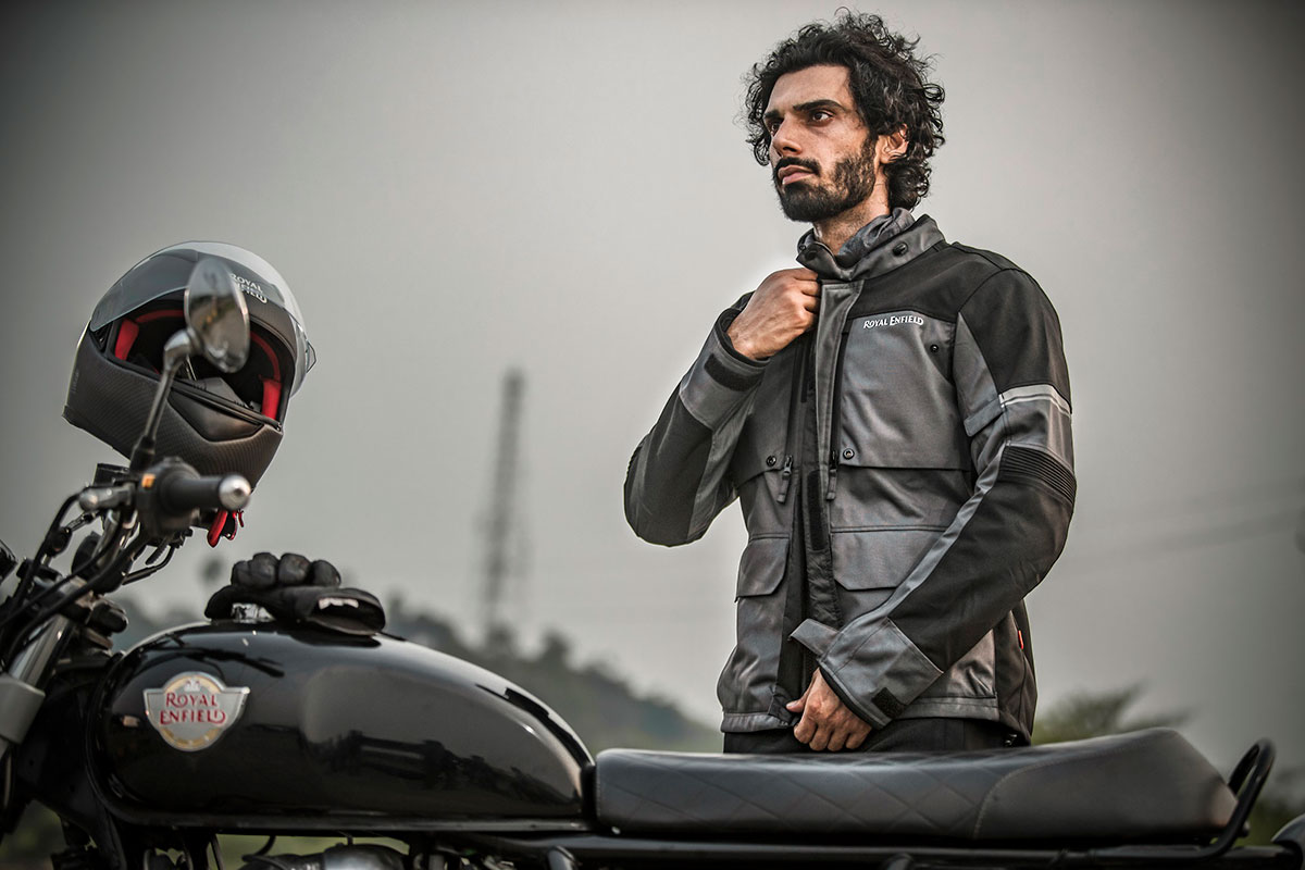 New range of Royal Enfield riding jackets launched - GaadiKey