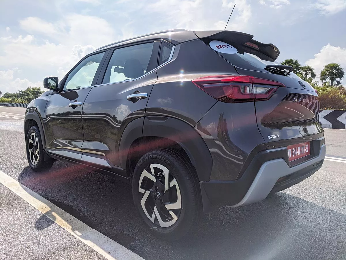 Nissan Magnite Review: Powerful, Purposeful and BIG - GaadiKey