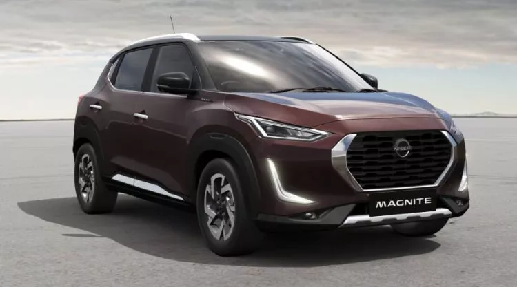 Nissan Magnite Colors: Red, Brown, Silver, White, Blue, Black - GaadiKey