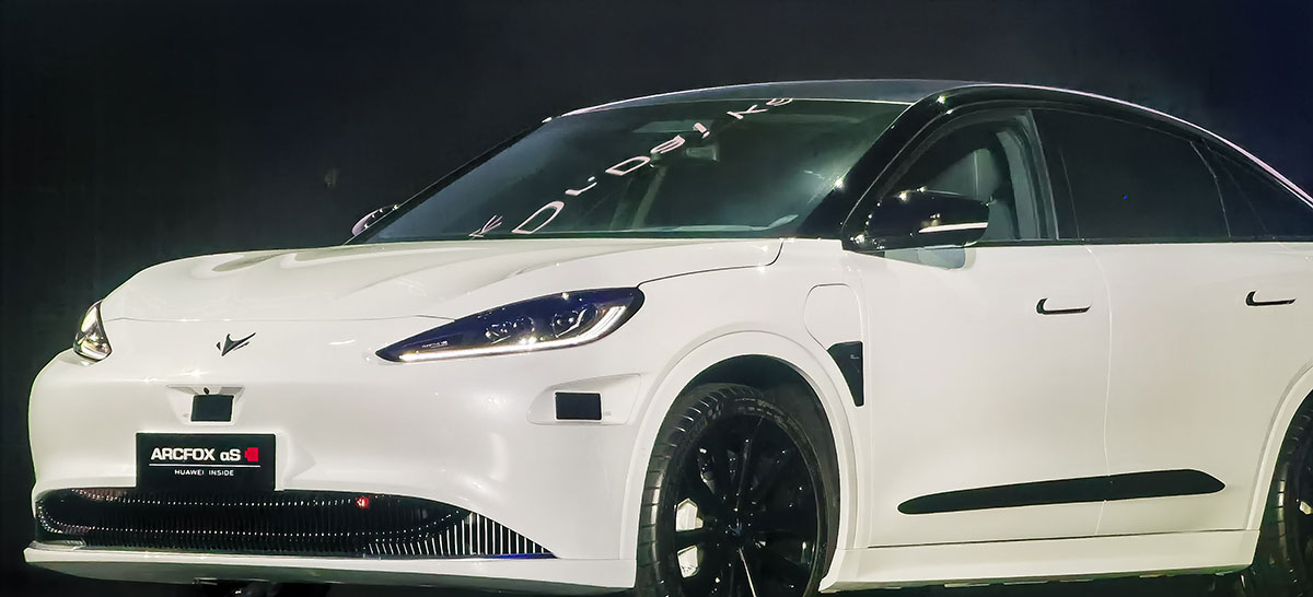 Huawei Launches Intelligent Vehicle Components for OEMs - GaadiKey