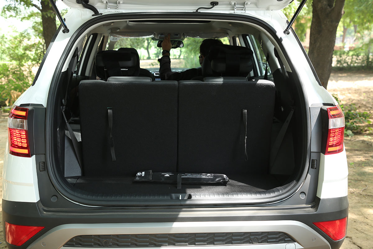 Hyundai Alcazar Review - Better than Safari or Hector Plus? - GaadiKey