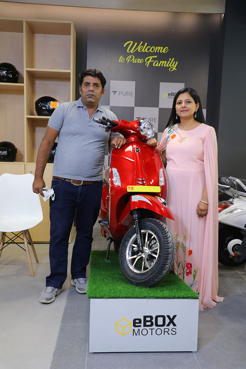Pure EV Opens Its First Dealership Showroom in Delhi - GaadiKey