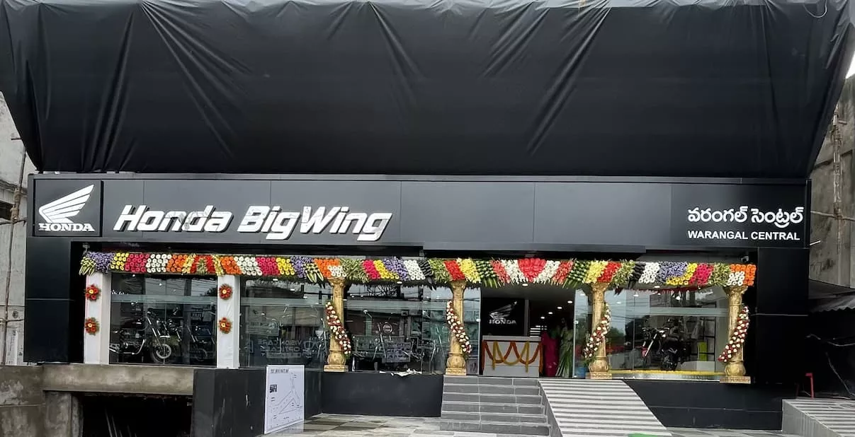 Honda 2 Wheelers opens BigWing showroom in Warangal (Telangana) - GaadiKey