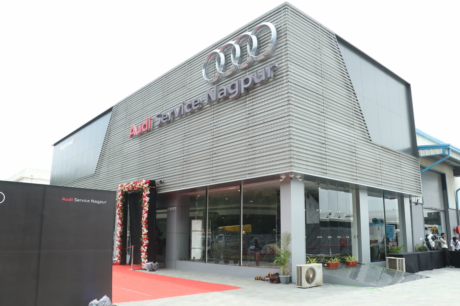 Audi India opens new Audi Approved: plus facility in Nagpur - GaadiKey