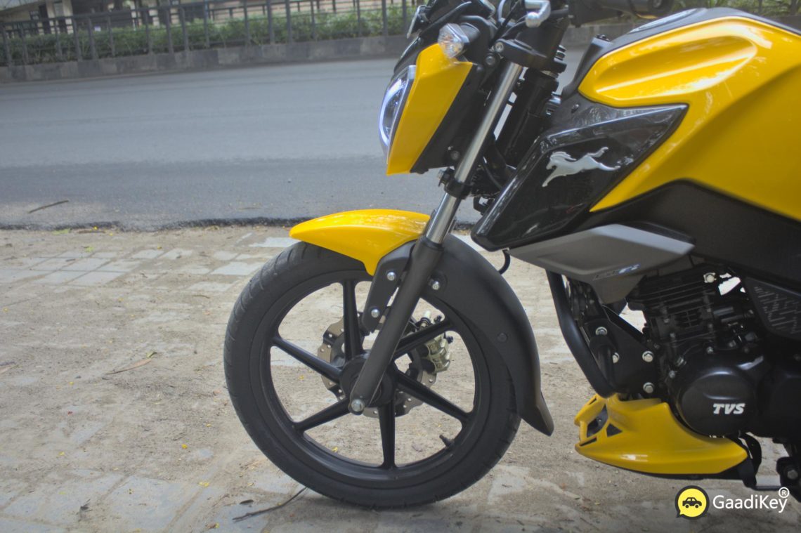 TVS Raider Review: 125cc Motorcycle High on Design & Value - GaadiKey