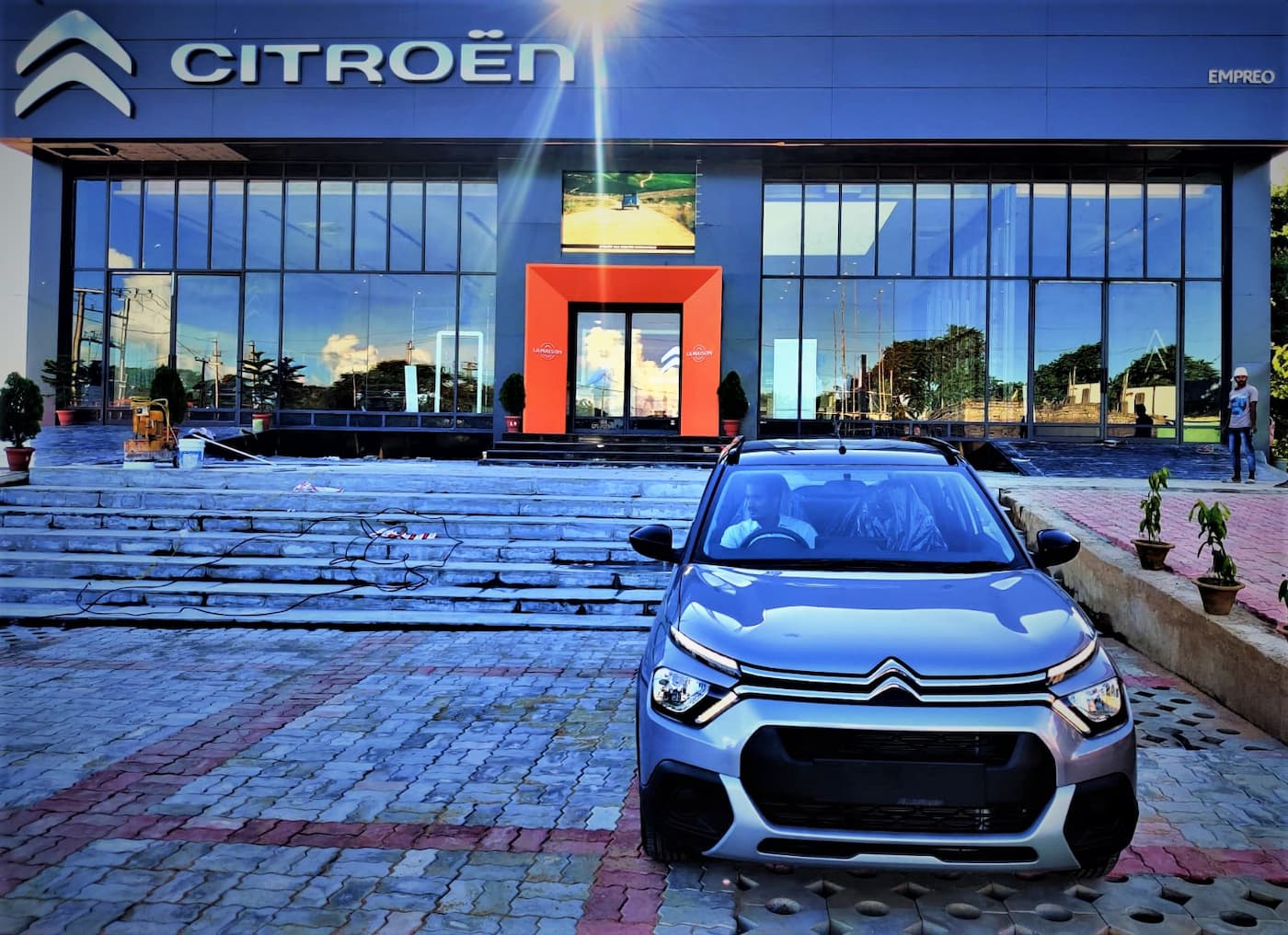 Citroen India opens "Empreo" phygital showroom in Bhubaneswar - GaadiKey
