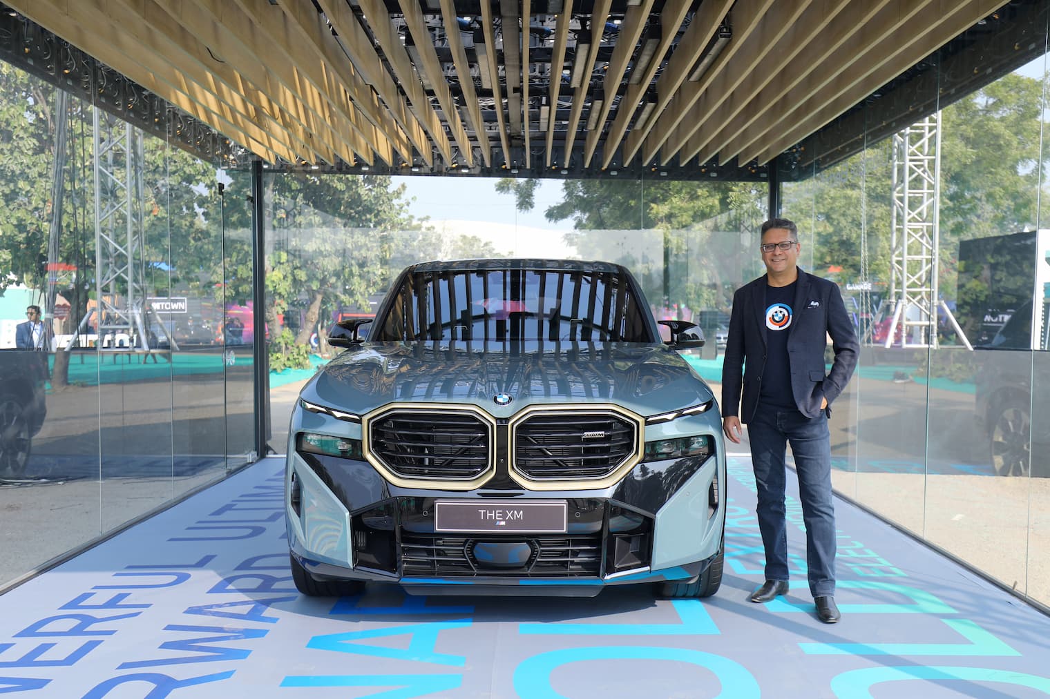 BMW India sold 11,981 cars and 7,282 motorcycles in CY 2022 - GaadiKey