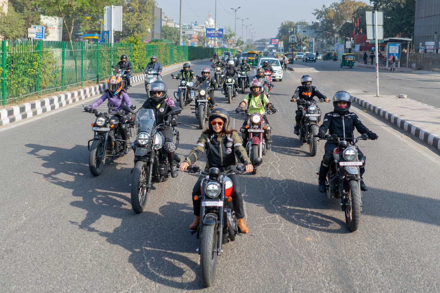 Jawa Yezdi Motorcycles Organizes All-Women Rides for Women's Day 2023 ...
