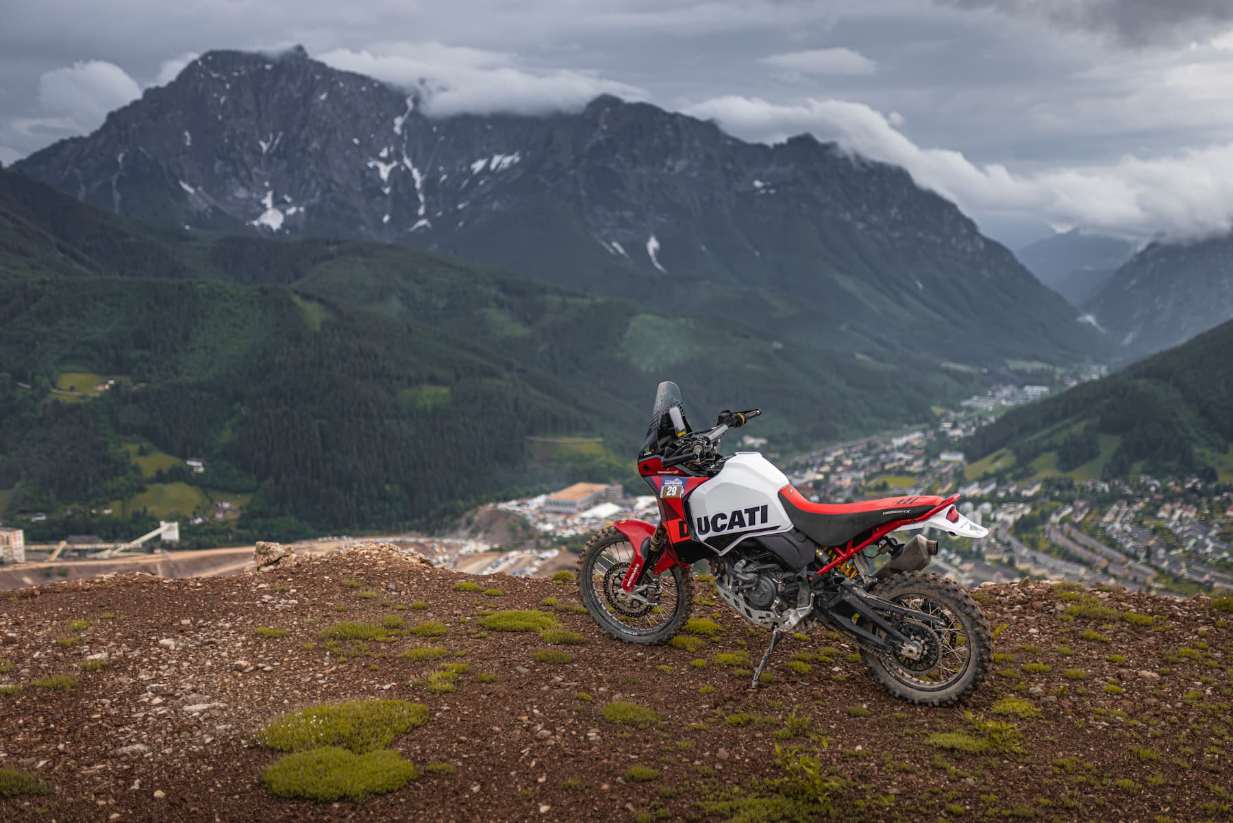 The Ducati DesertX conquers the Iron Road Prolog at the Erzbergrodeo ...