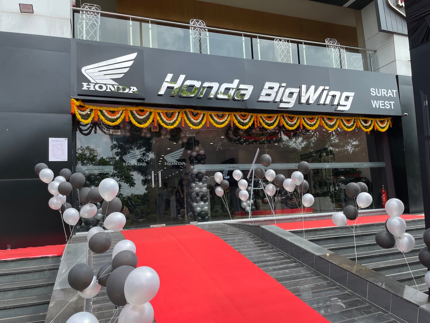 Honda BigWing Showroom opens in Surat (Gujarat) - GaadiKey