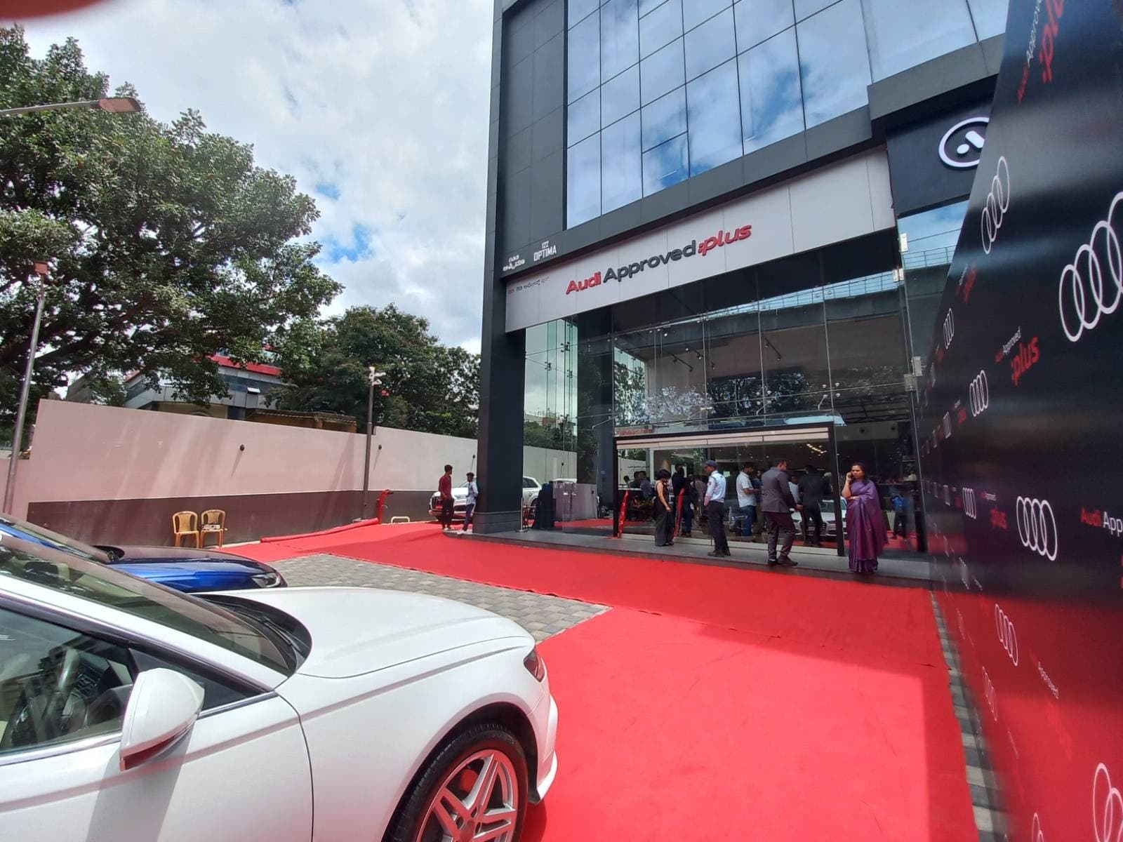 Audi India opens new Audi Approved: plus facility in Bengaluru (Its 25th) - GaadiKey