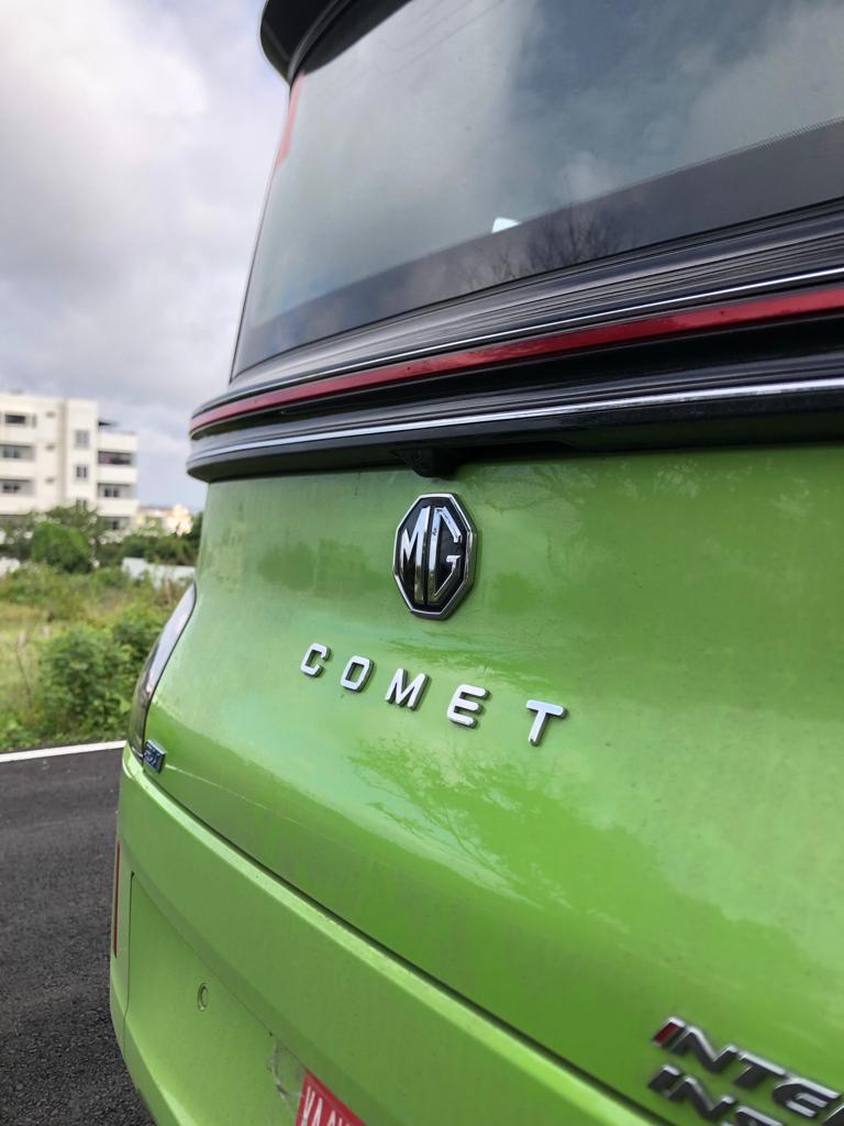 MG Comet Review: Best Small Electric Car under 10 lakhs? - GaadiKey