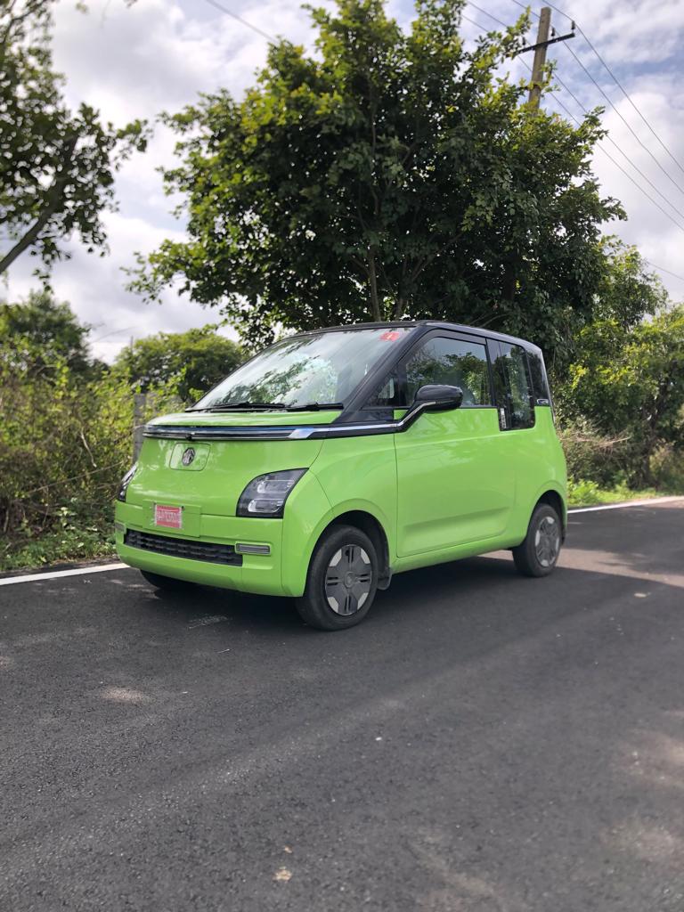 MG Comet Review: Best Small Electric Car under 10 lakhs? - GaadiKey