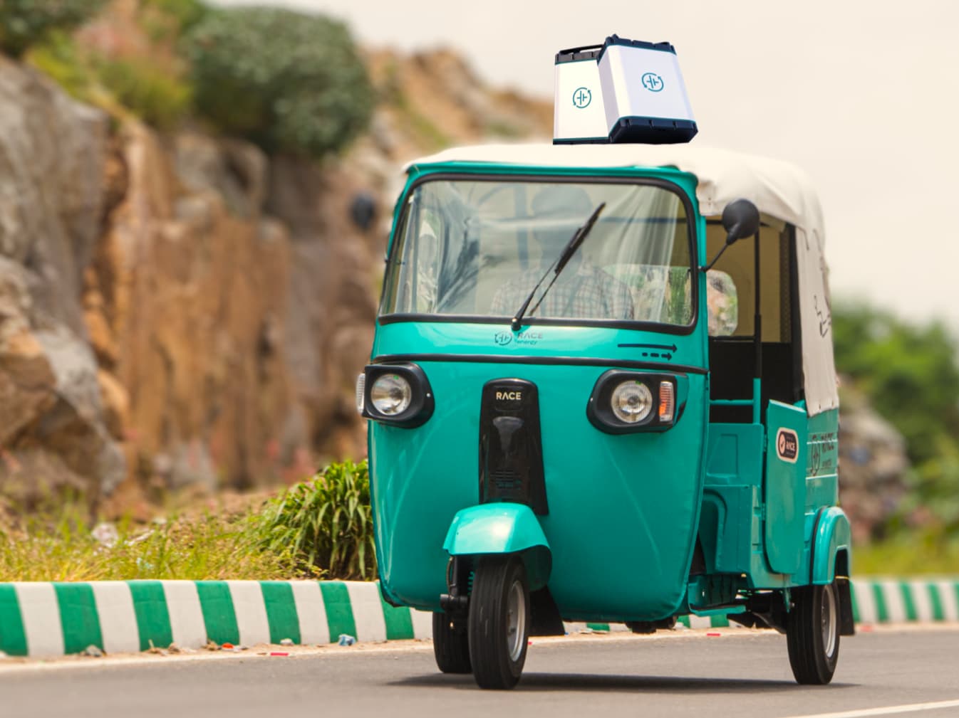 RACE Energy swaps over 30,000 batteries a month in Hyderabad - GaadiKey
