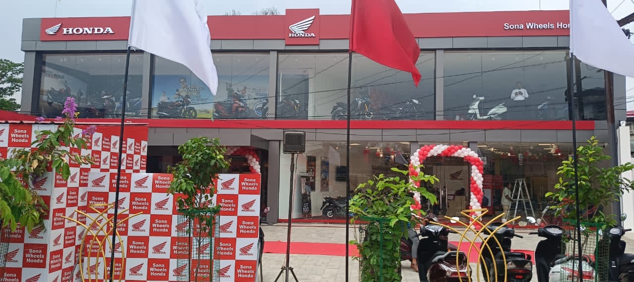 Honda 2W opens new Red Wing Dealership in Siliguri, West Bengal - GaadiKey