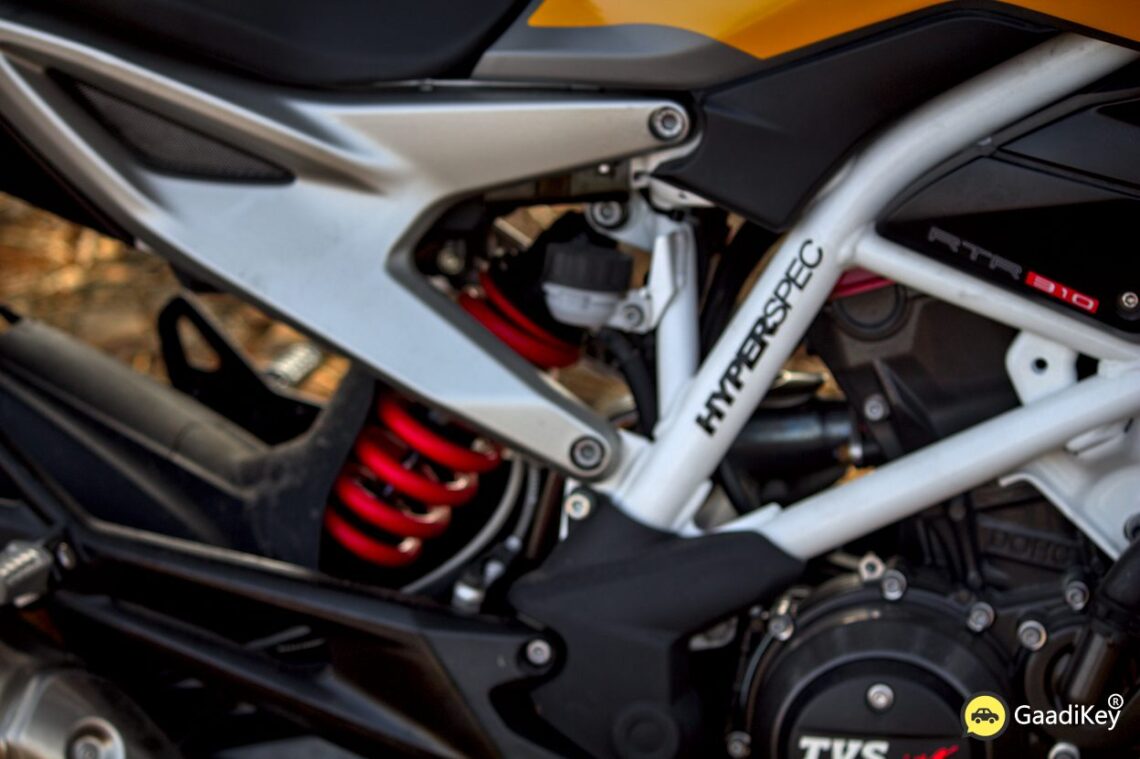TVS Apache RTR 310 Review: Tech over-loaded - GaadiKey