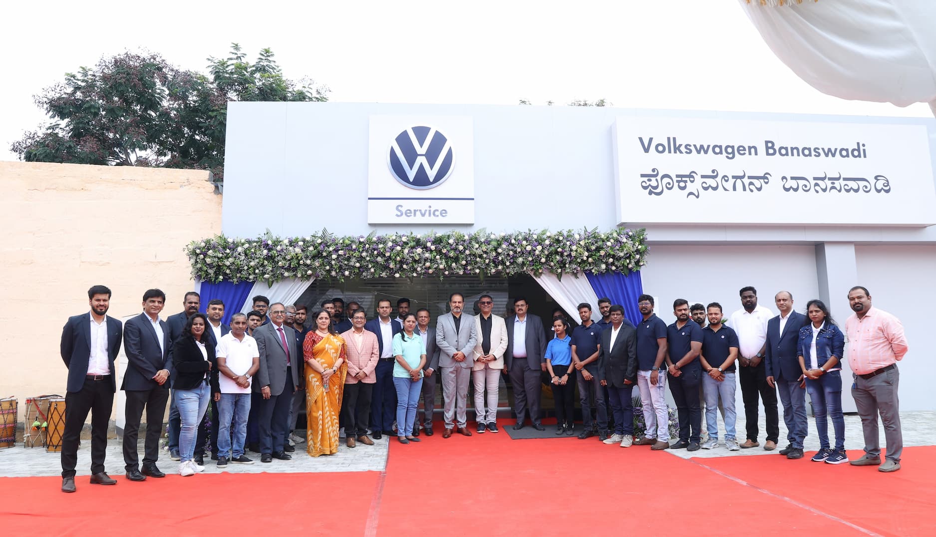Volkswagen opens 2 new service outlets in Karnataka - GaadiKey