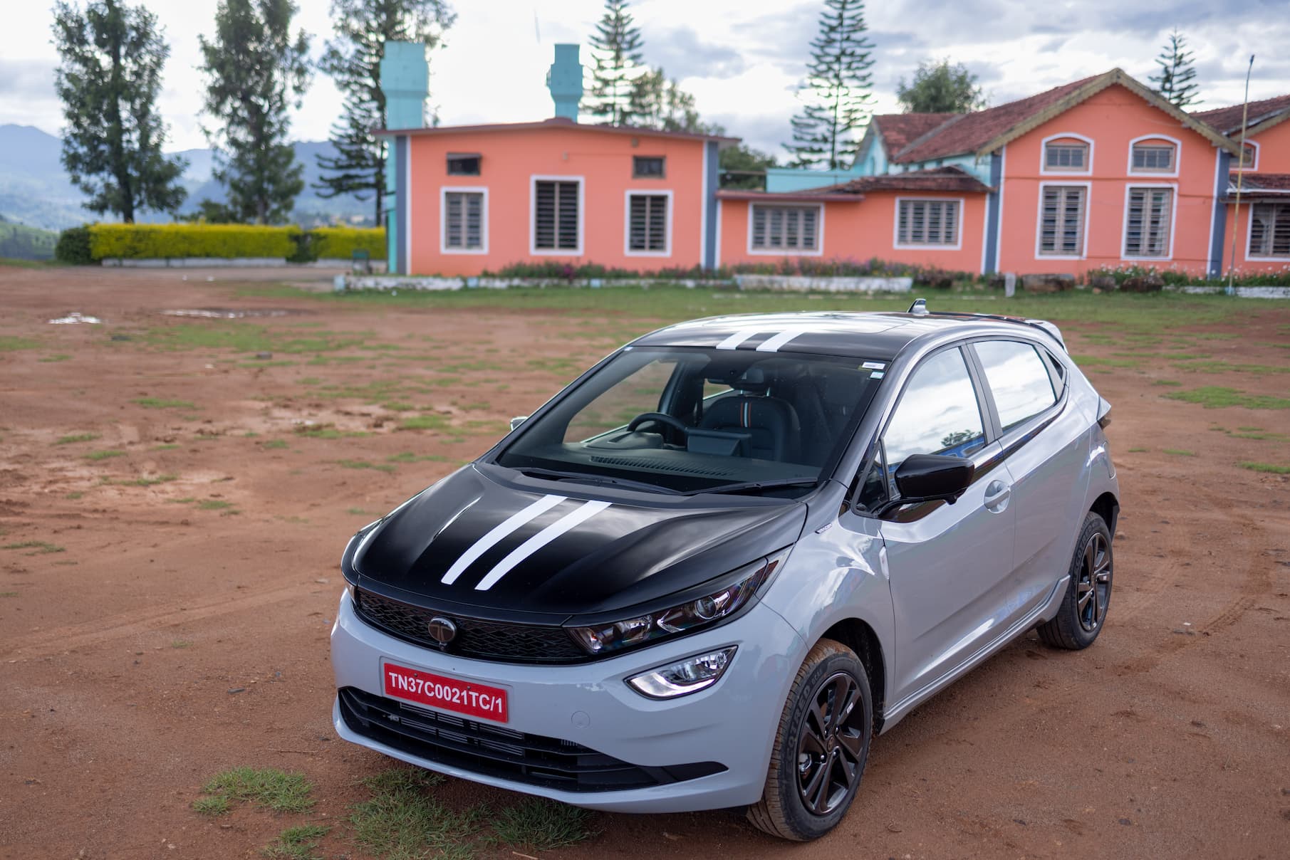 Tata Altroz Racer Review - Best performance hatch in the market? - GaadiKey