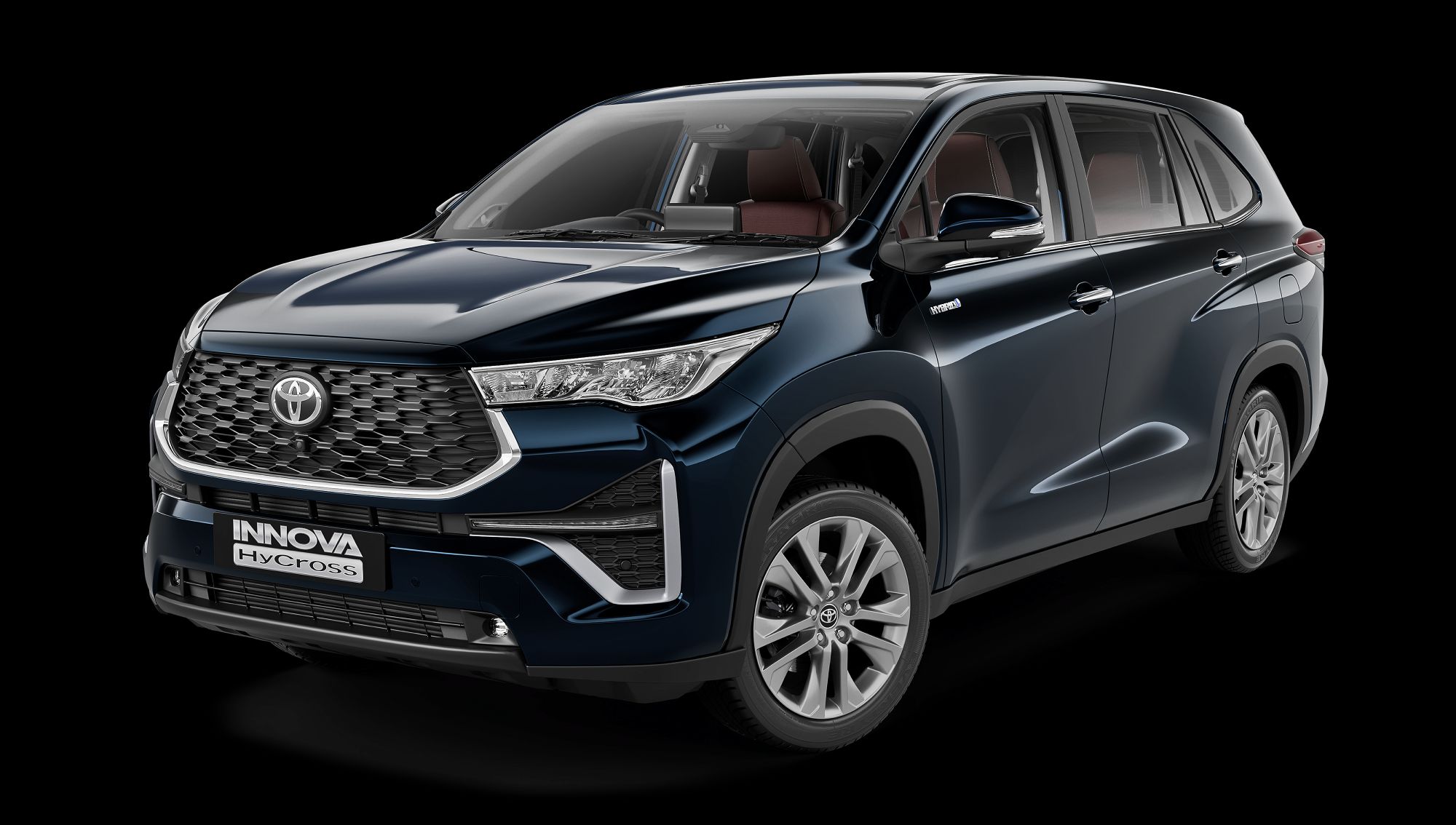 Toyota Innova Hycross ZX and ZX(O) Bookings Open - GaadiKey