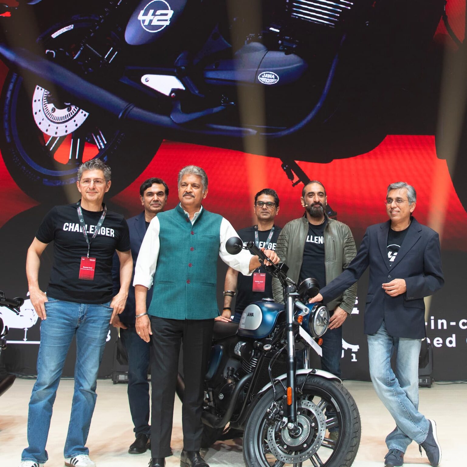 Jawa 42 FJ 350cc Motorcycle launched in India at Rs 1,99,142 - GaadiKey