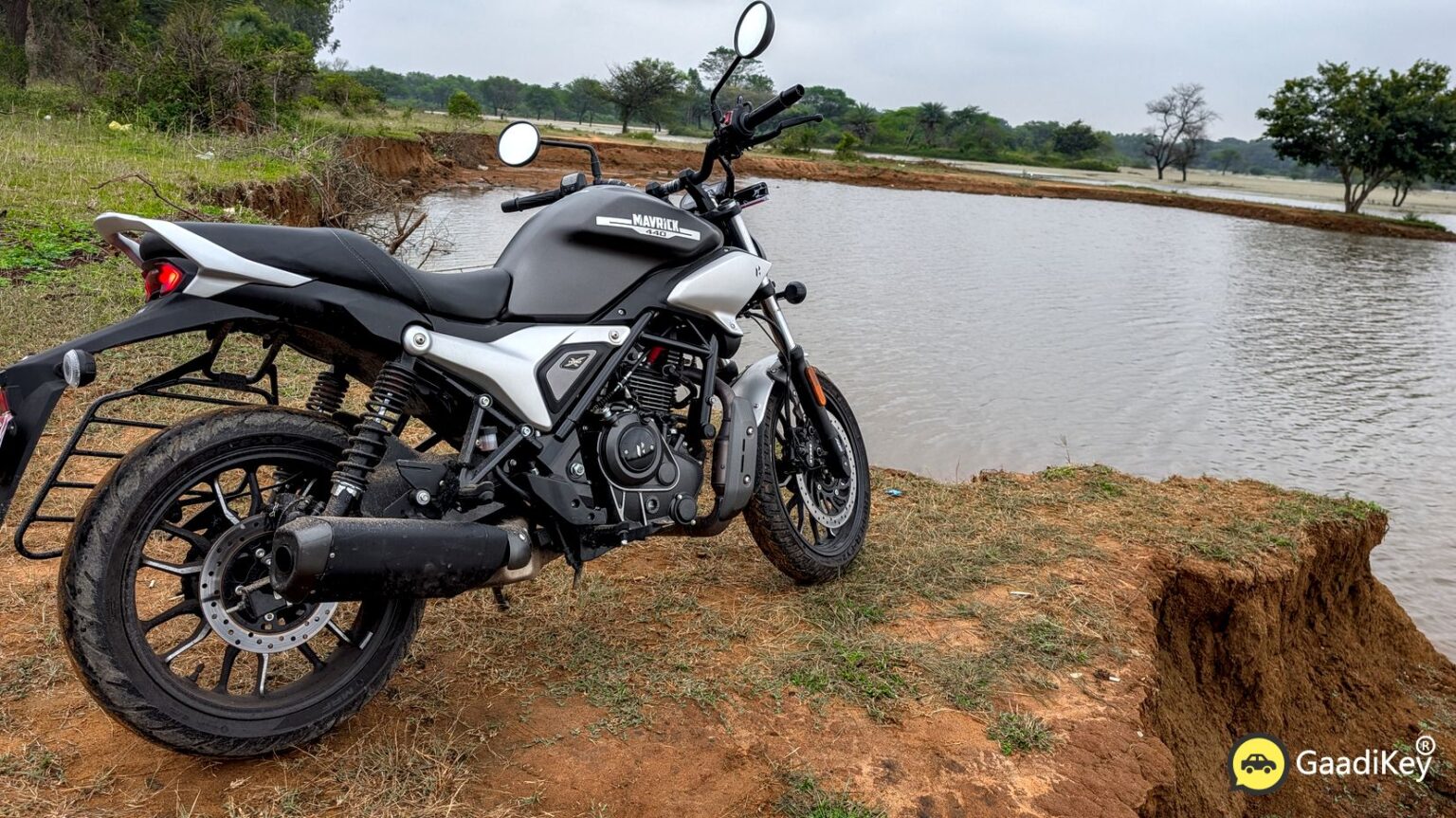 Hero Mavrick 440 Review: The Perfect Premium Motorcycle - GaadiKey