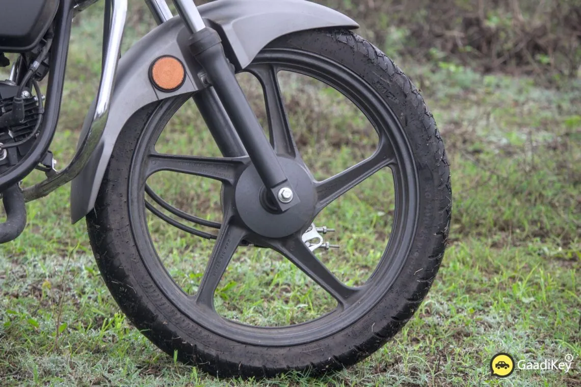 2025 Hero Splendor XTEC 2.0 Review: Mileage King - GaadiKey