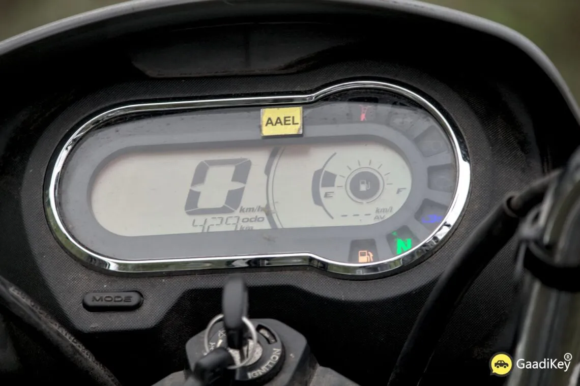 2025 Hero Splendor XTEC 2.0 Review: Mileage King - GaadiKey