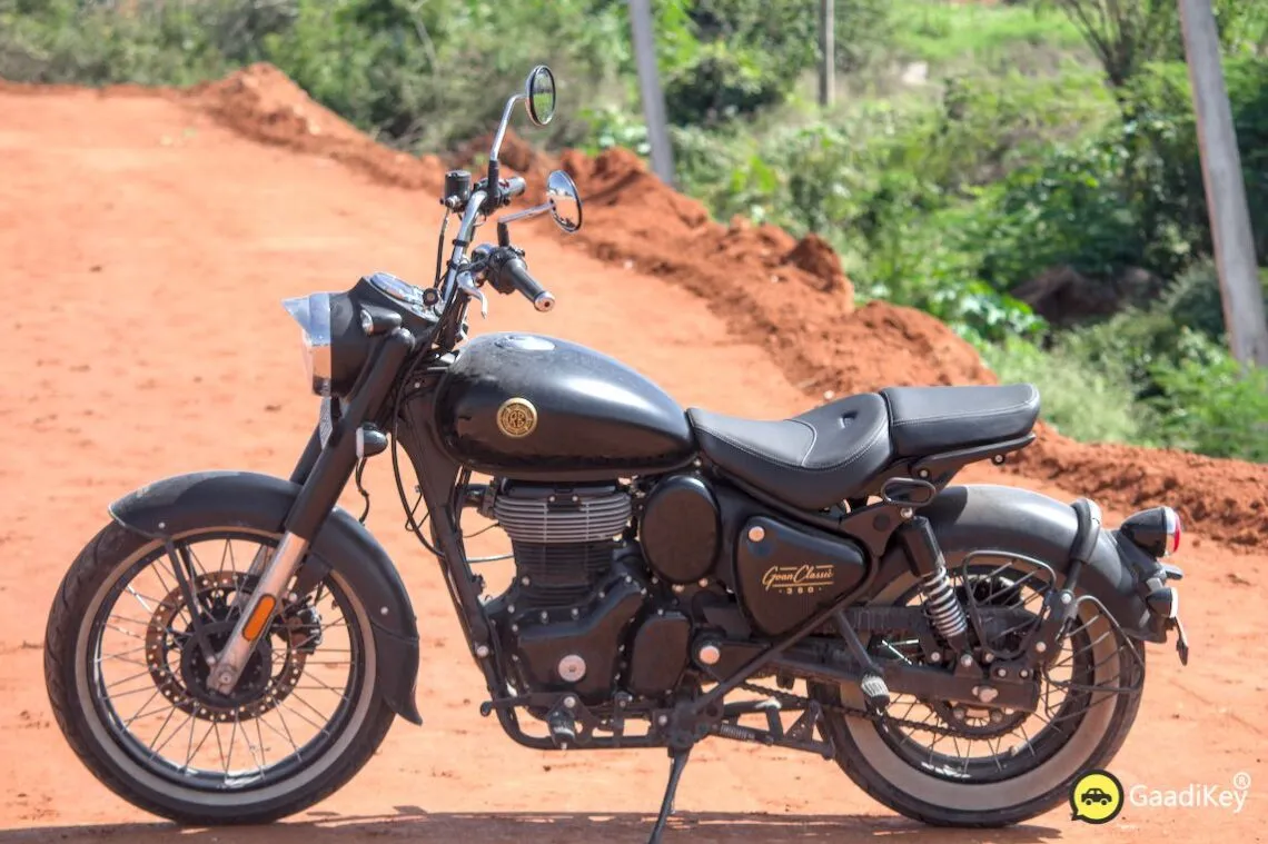 2025 Royal Enfield Goan Classic 350 Review: High on Handlebars - GaadiKey
