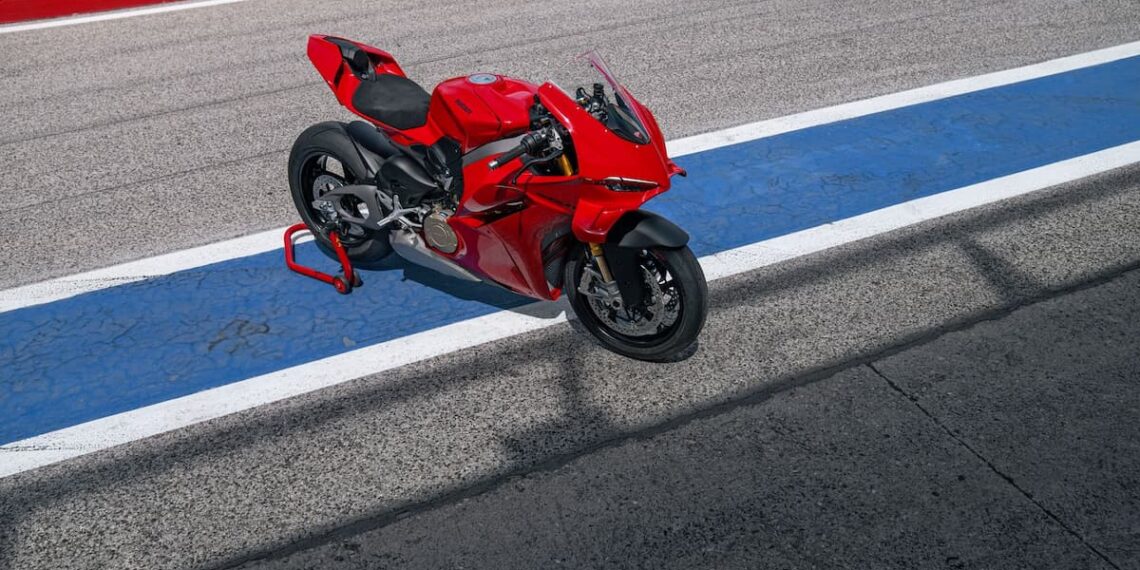 New 2025 Ducati Panigale V4 launched in India at Rs 29.99 lakhs - GaadiKey