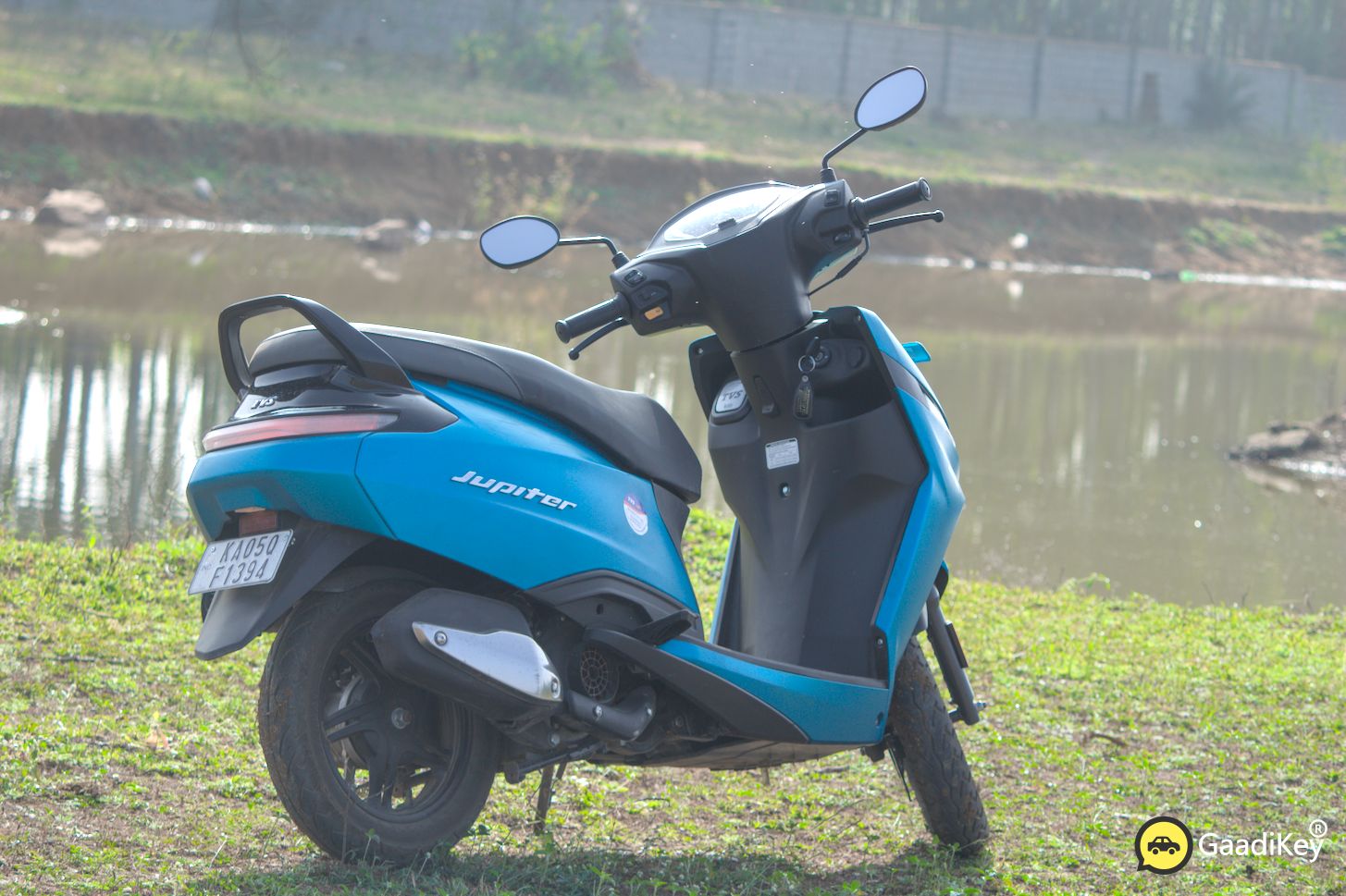 2025 TVS Jupiter Review (Dawn Blue Matte) Photos, Colors, Variants ...