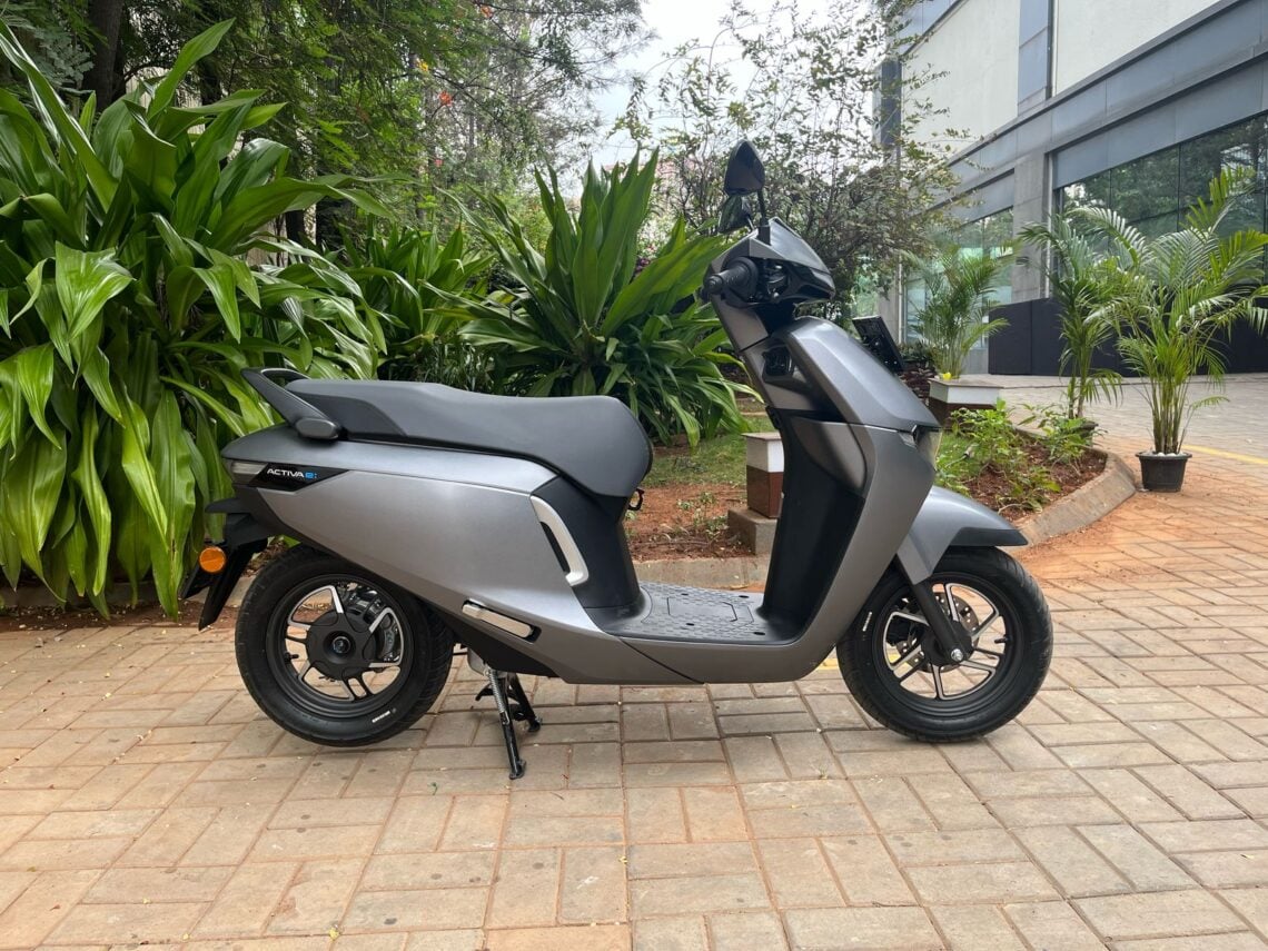 Honda Activa e: Photos - Electric scooter with Battery Swapping Tech ...