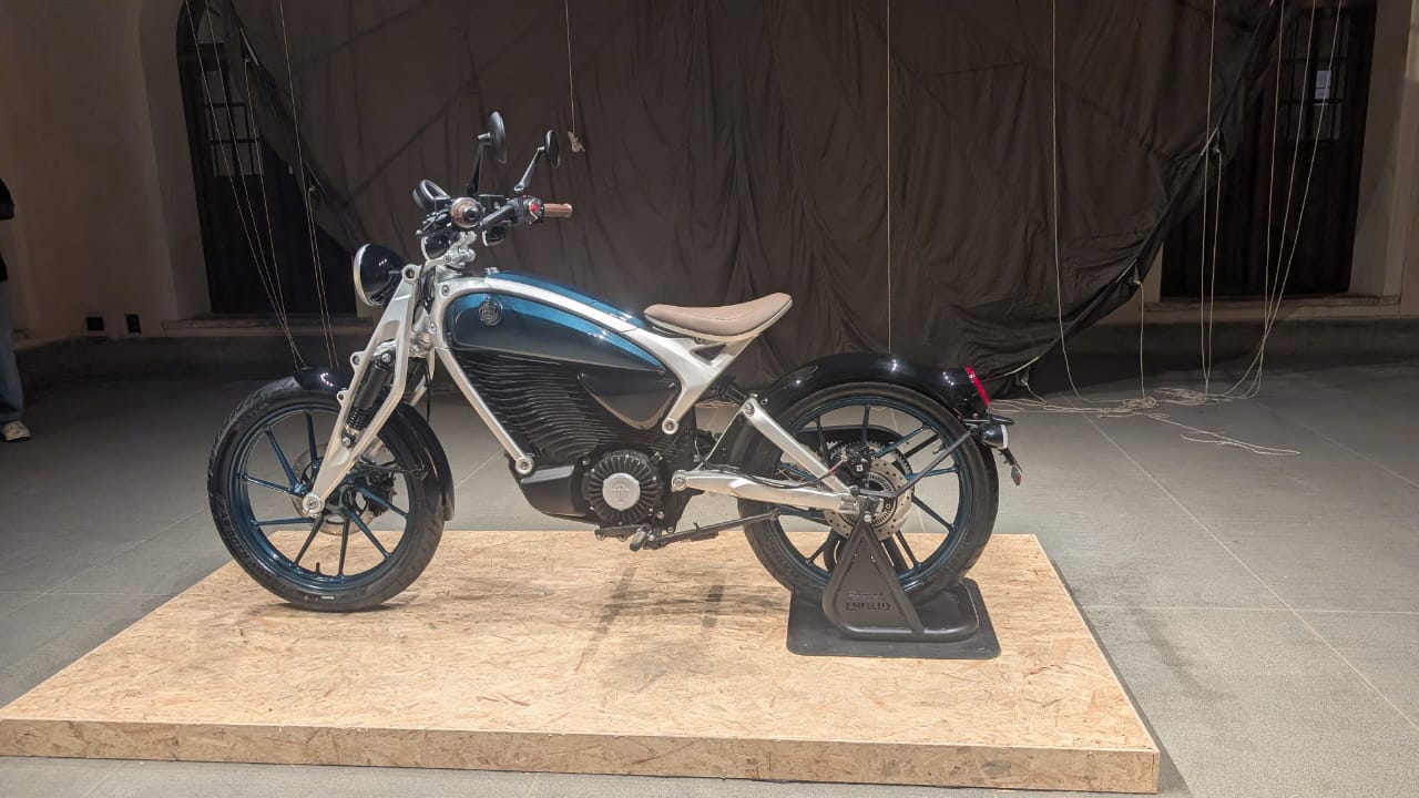 Flying Flea C6: Royal Enfield’s Electric Revolution – Photos & More ...