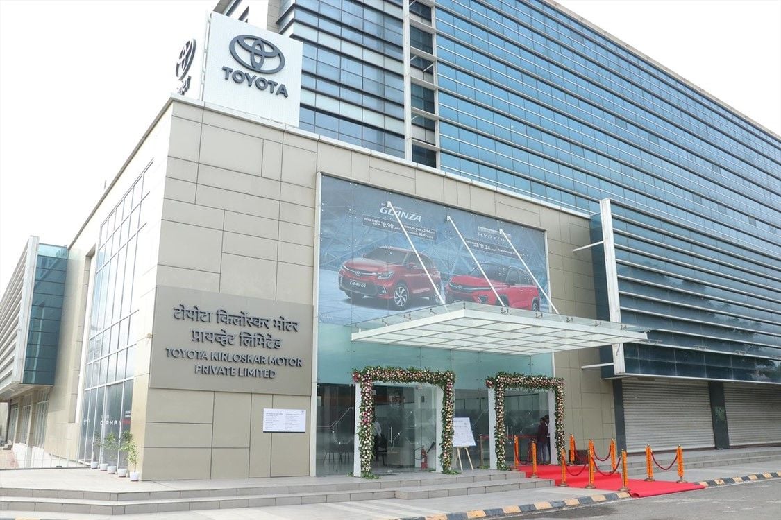 Toyota Opens New Office in Chhatrapati Sambhaji Nagar - GaadiKey