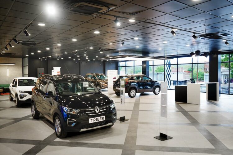 Renault India’s new R store makes a debut in Madhya Pradesh - GaadiKey